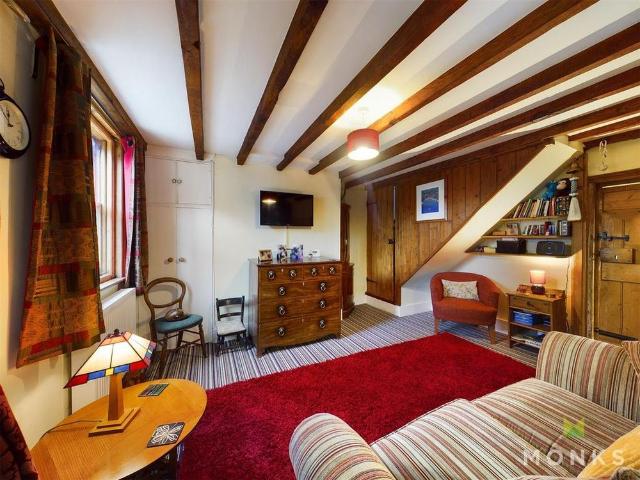 2 bedroom terraced house to rent