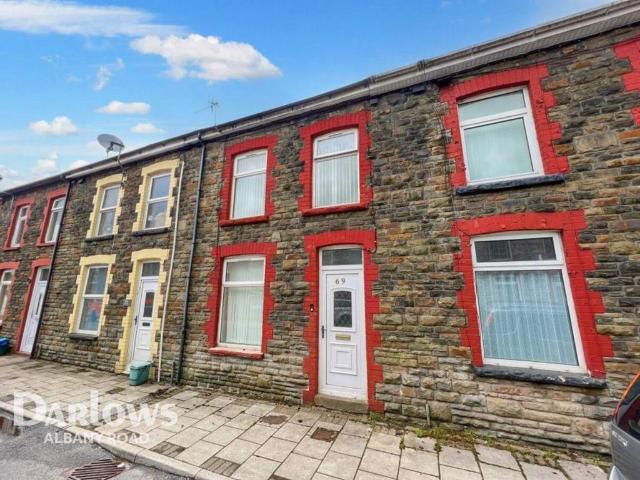 2 bedroom terraced house to rent