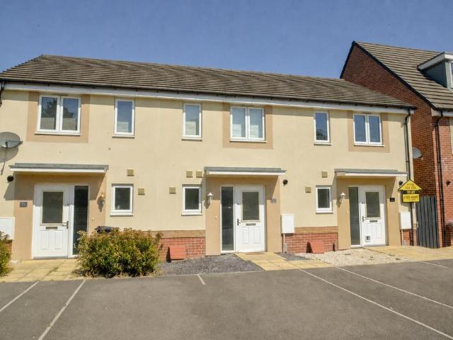 2 bedroom terraced house to rent