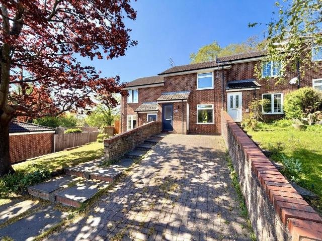 2 bedroom terraced house to rent