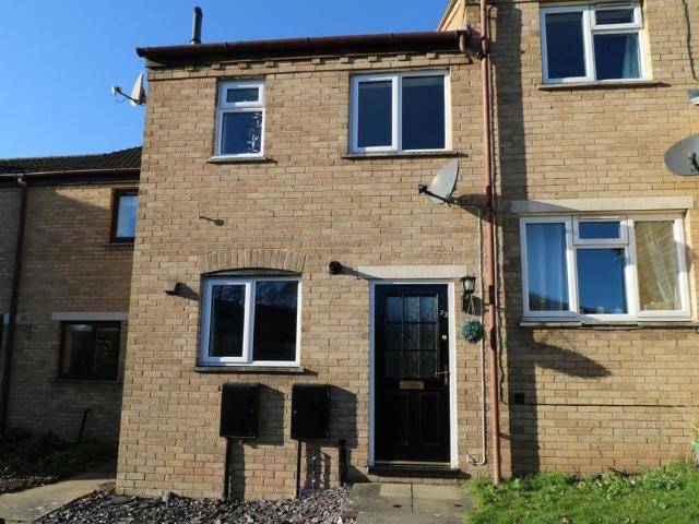 2 bedroom terraced house to rent