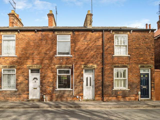 2 bedroom terraced house to rent