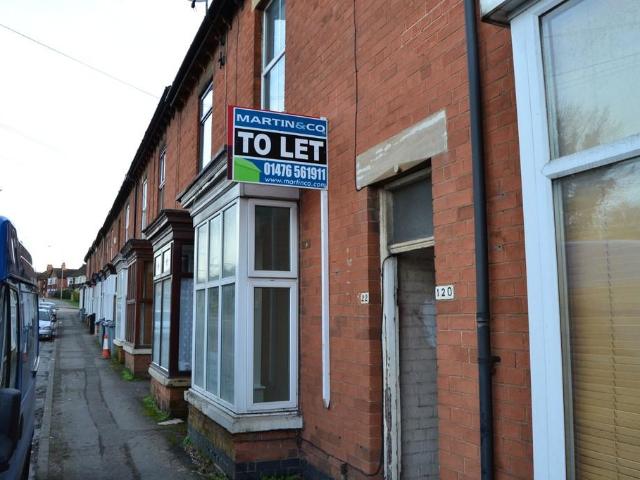 2 bedroom terraced house to rent