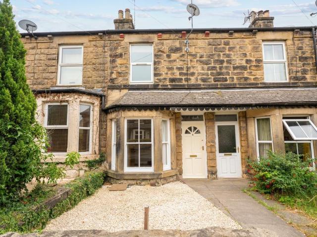2 bedroom terraced house to rent
