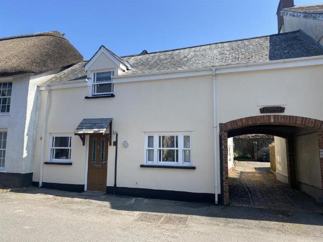 2 bedroom terraced house to rent