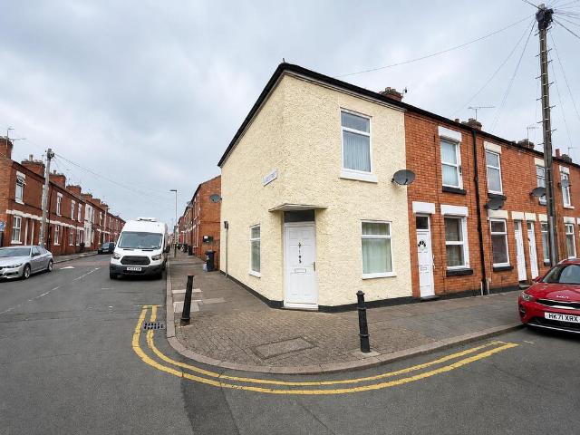 2 bedroom terraced house to rent