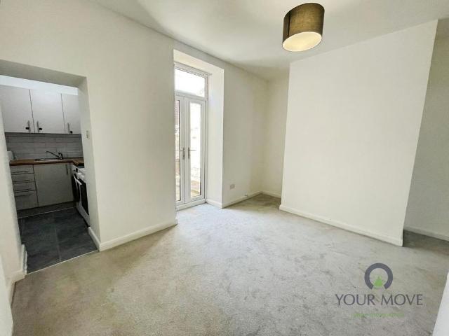 2 bedroom terraced house to rent
