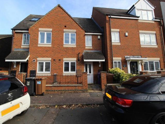 2 bedroom terraced house to rent