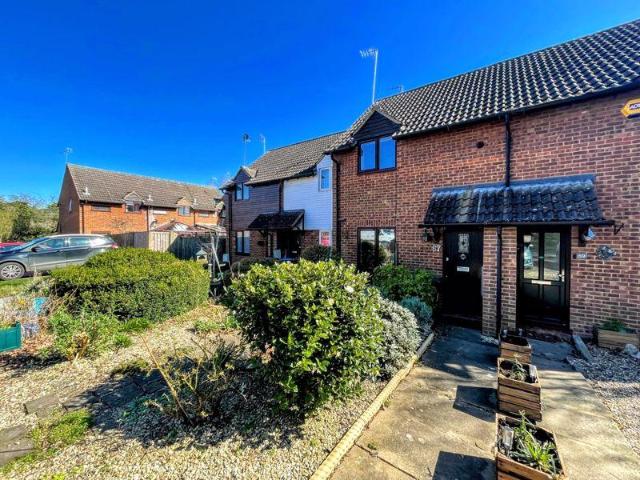 2 bedroom terraced house to rent
