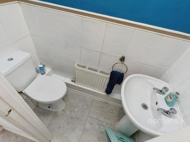 2 bedroom terraced house to rent