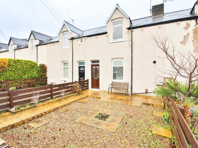 2 bedroom terraced house to rent