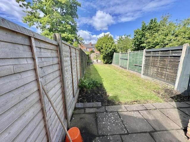 2 bedroom terraced house to rent