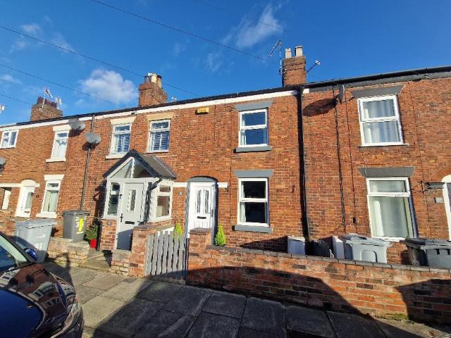 2 bedroom terraced house to rent