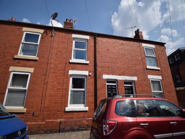 2 bedroom terraced house to rent