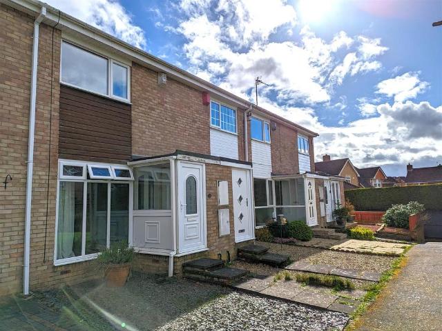 2 bedroom terraced house to rent