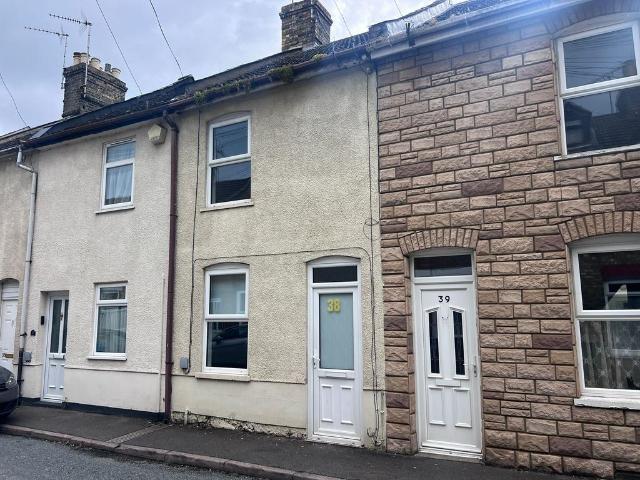 2 bedroom terraced house to rent