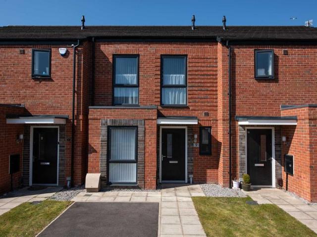 2 bedroom terraced house to rent
