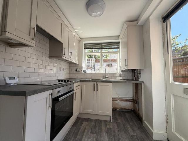 2 bedroom terraced house to rent