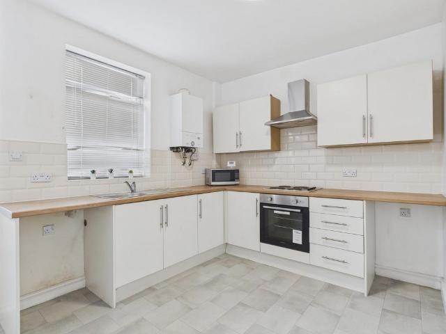 2 bedroom terraced house to rent