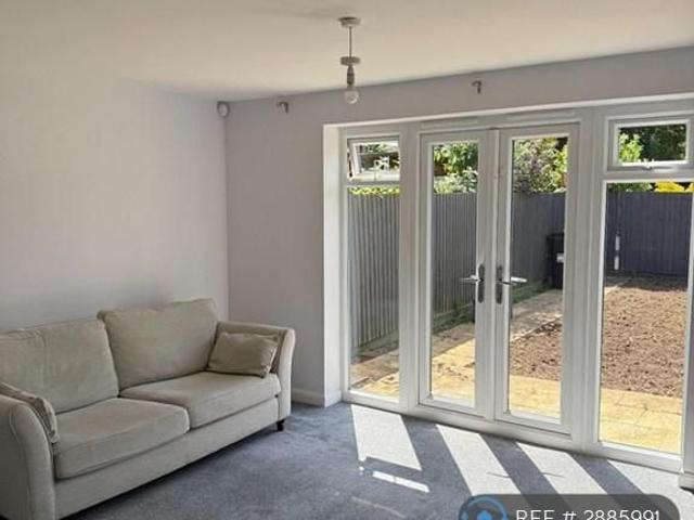 2 bedroom terraced house to rent