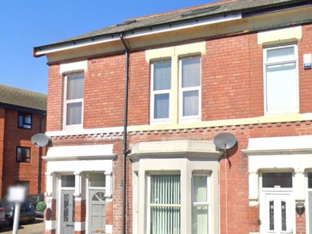 2 bedroom flat to rent