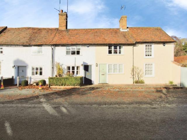 2 bedroom terraced house to rent