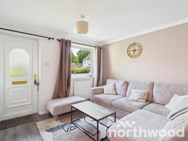 2 bedroom terraced house to rent