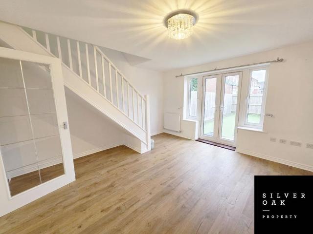 2 bedroom terraced house to rent