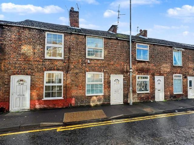 2 bedroom terraced house to rent