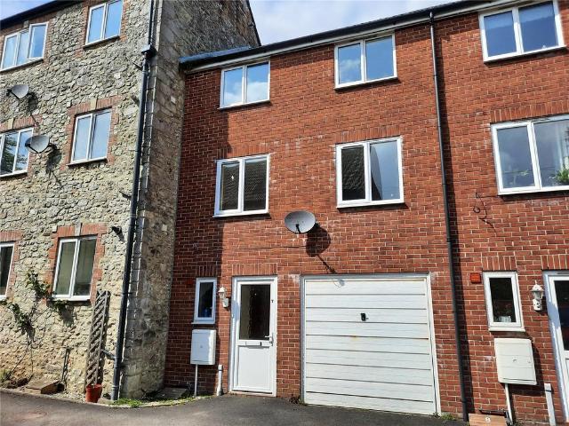 2 bedroom terraced house to rent