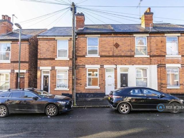 2 bedroom terraced house to rent