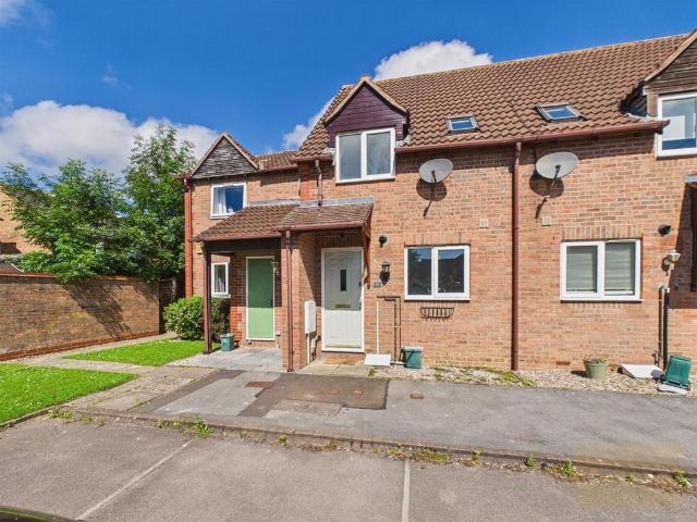 2 bedroom terraced house to rent