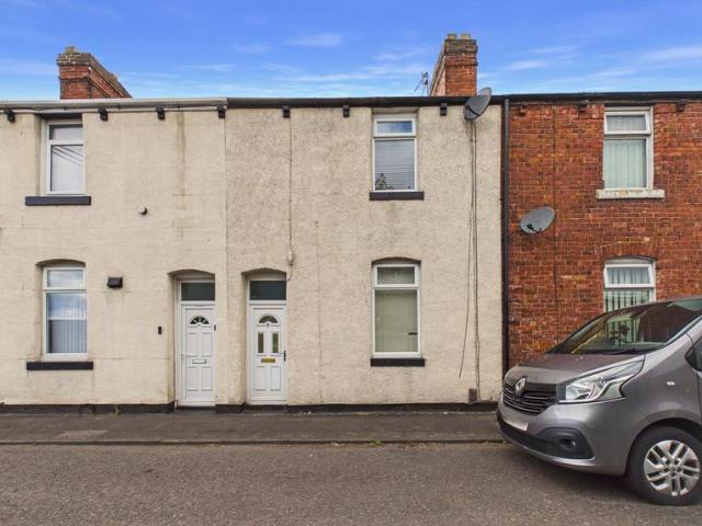 2 bedroom terraced house to rent