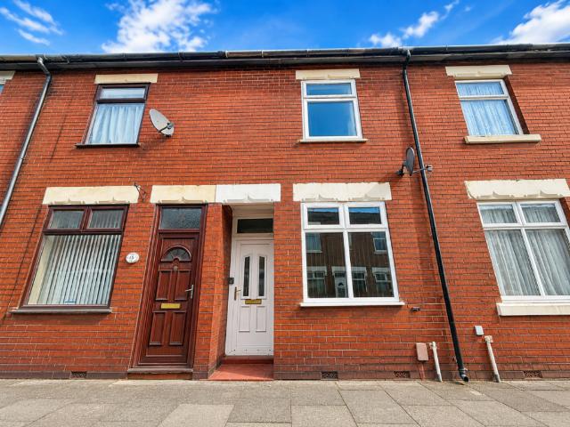 2 bedroom terraced house to rent