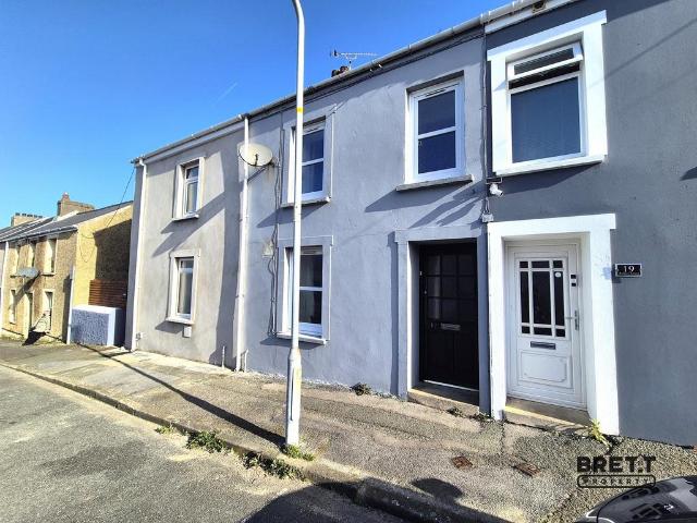 2 bedroom terraced house to rent
