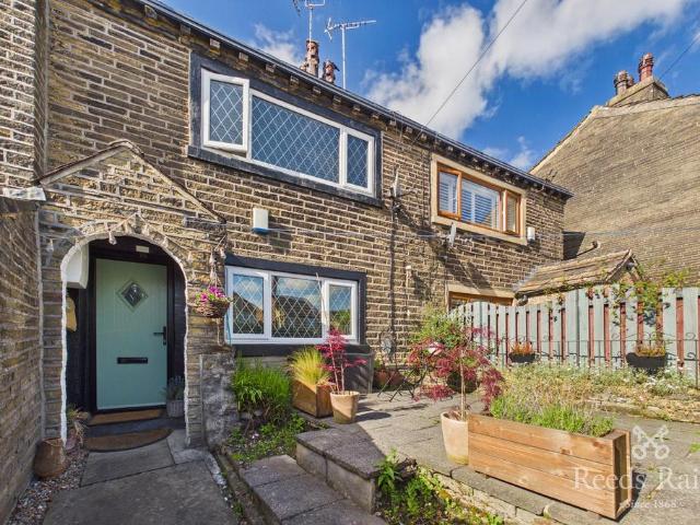 2 bedroom terraced house to rent
