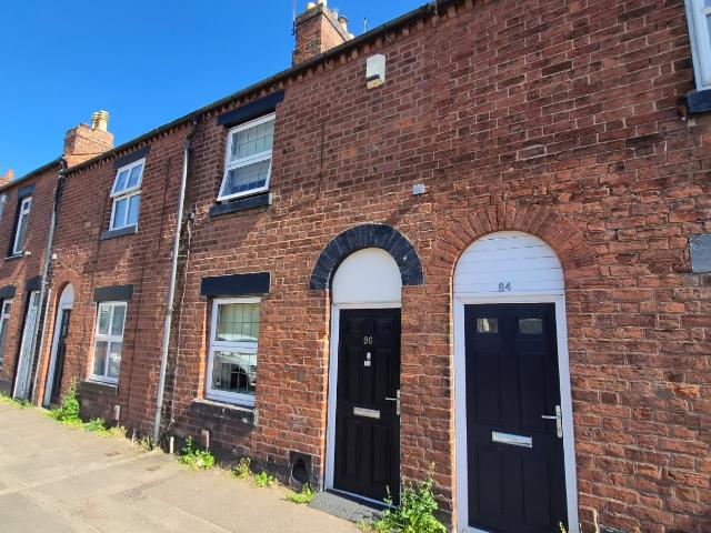 2 bedroom terraced house to rent