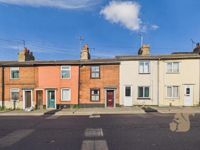 2 bedroom terraced house to rent
