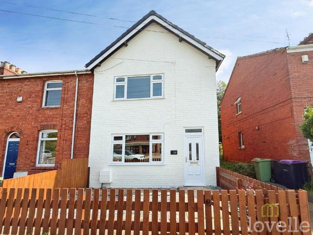 2 bedroom terraced house to rent
