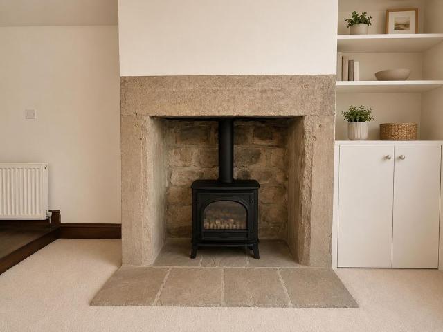 2 bedroom terraced house to rent