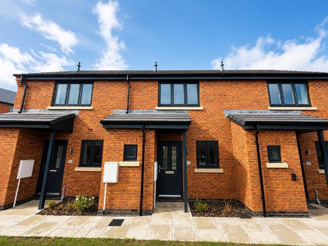 2 bedroom terraced house to rent