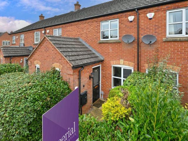 2 bedroom terraced house to rent