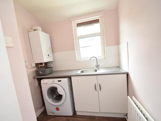 2 bedroom house to rent