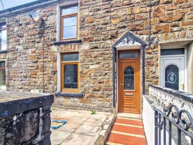 2 bedroom terraced house to rent