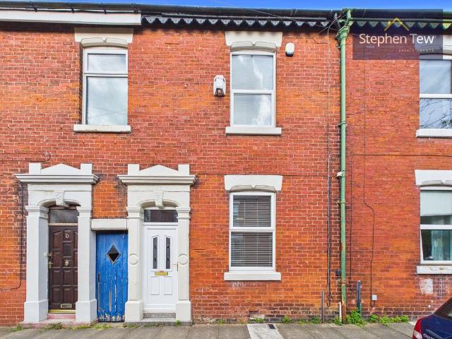 2 bedroom terraced house to rent