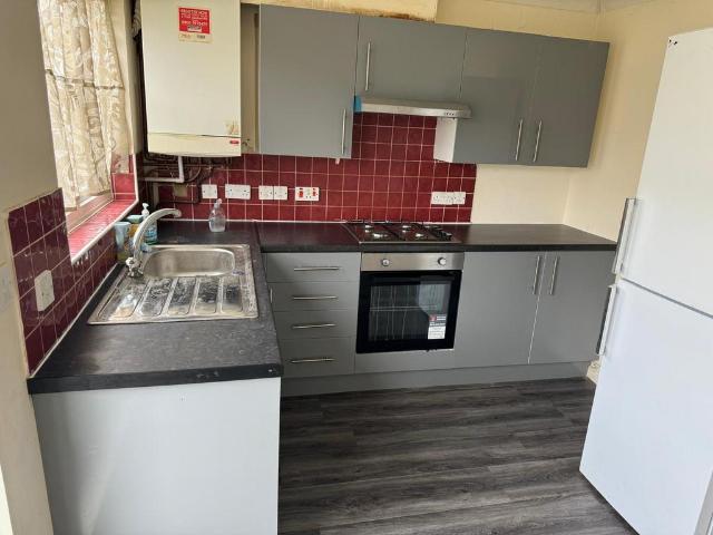 2 bedroom terraced house to rent