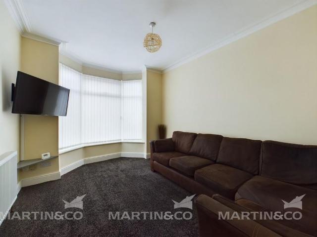 2 bedroom terraced house to rent