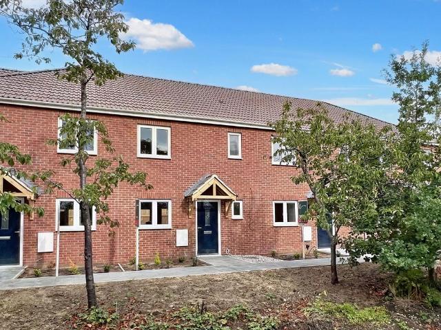 2 bedroom terraced house to rent