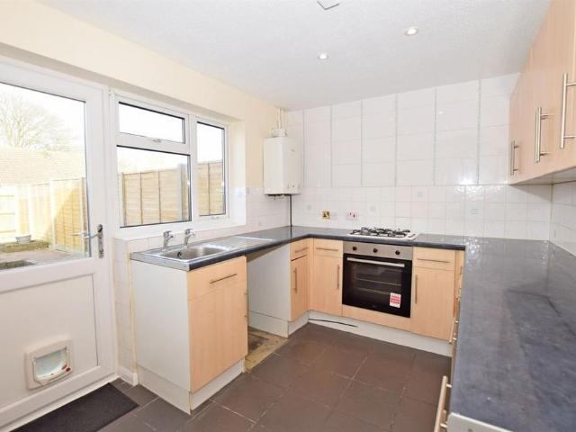 2 bedroom terraced house to rent