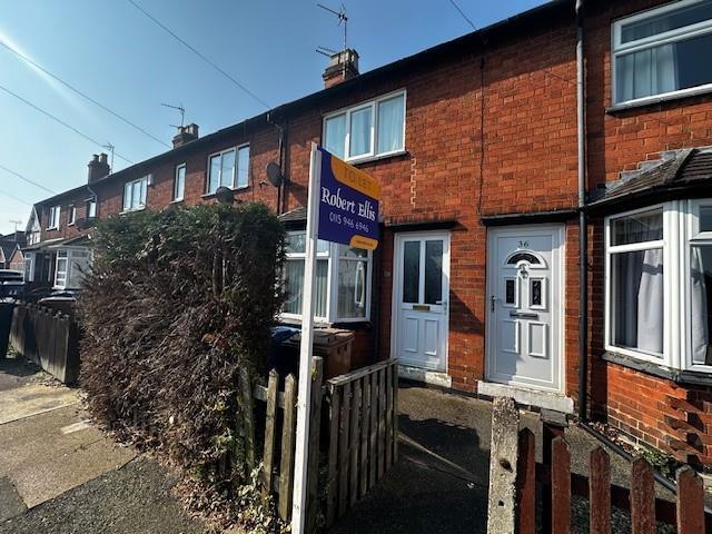 2 bedroom terraced house to rent